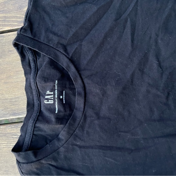 Tops | Gap Crew Neck T Womens M Black | Poshmark